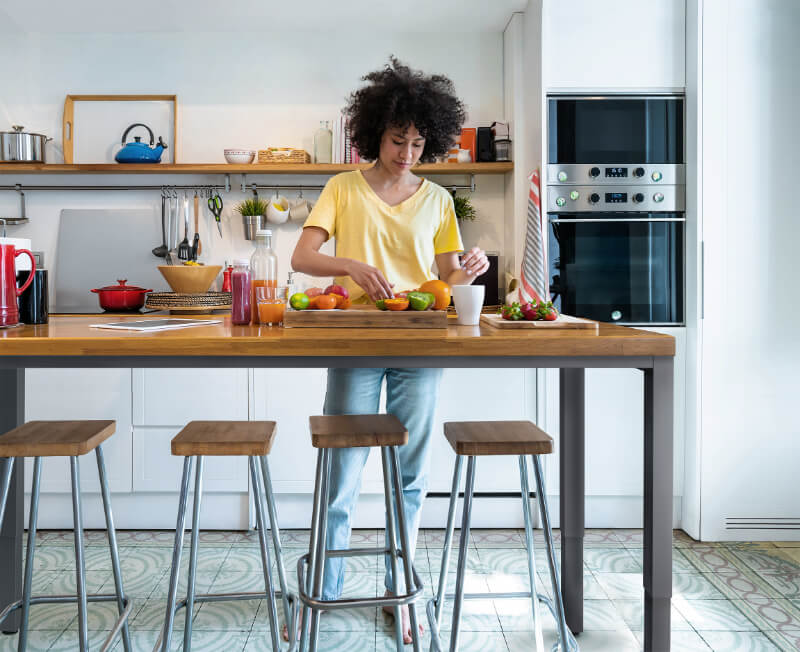 Standing at Work: The Guide to Benefits and How to Do It Right